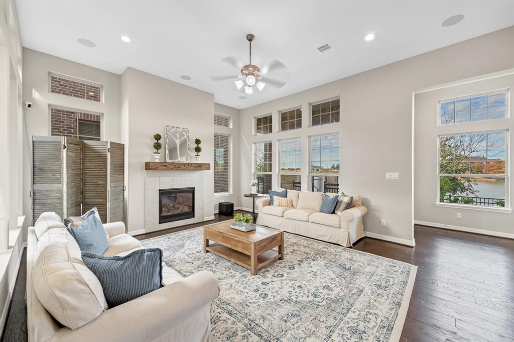 The Pros and Cons of Fully-Furnished Homes - The Dedicated House