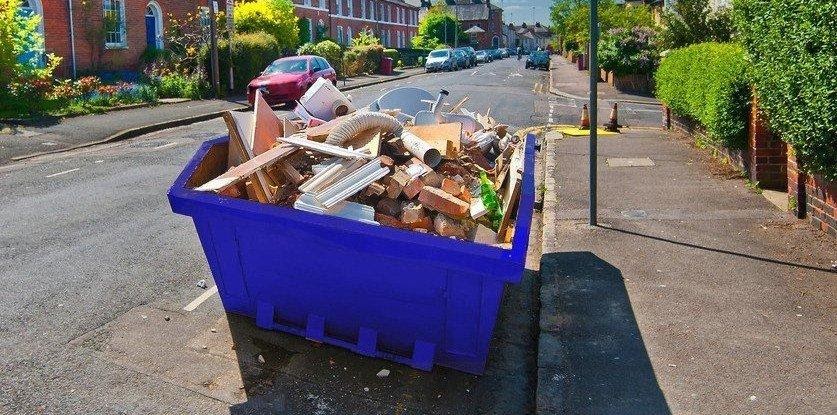 The Importance of Skip Hire for Green Waste Disposal - The Dedicated House