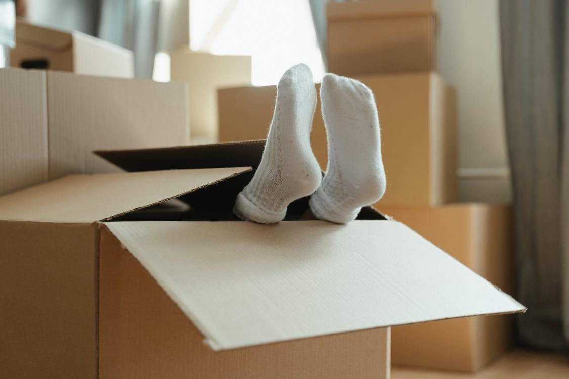 Moving Home Checklist and Tips - The Dedicated House