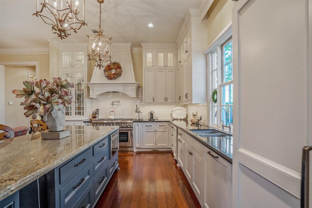 Why Choose Granite Countertops for Your Kitchen? - The Dedicated House