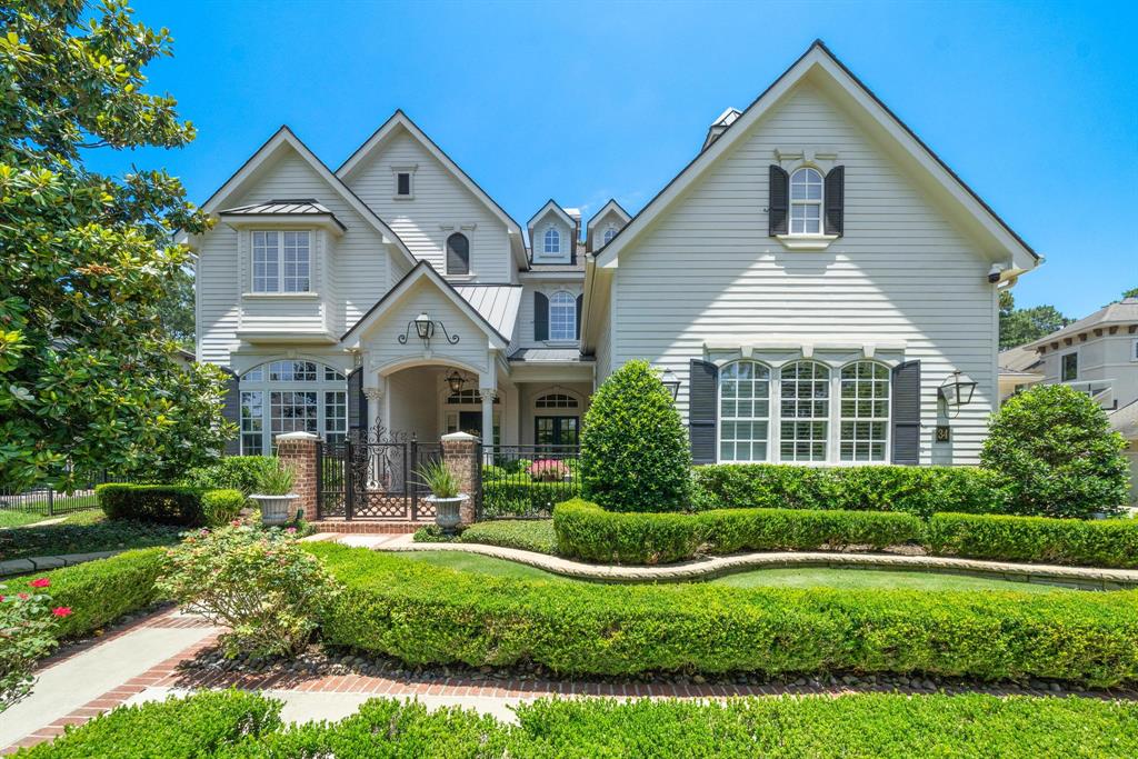 Common Landscaping Injuries - The Dedicated House