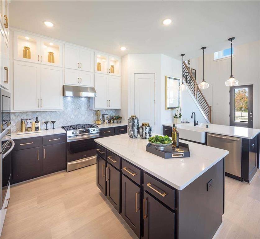 How to Fix a Stuck Door - The Dedicated House