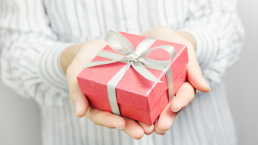 How to Express Love Through Gifts - The Dedicated House