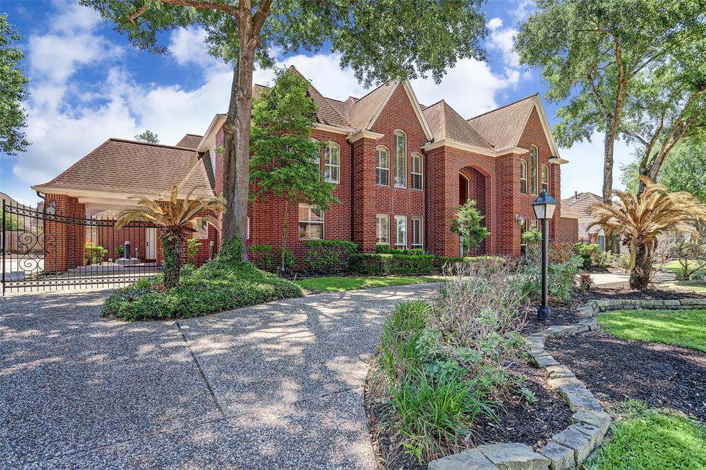 A Comprehensive Guide to Fixing & Upgrading Your Roof - The Dedicated House