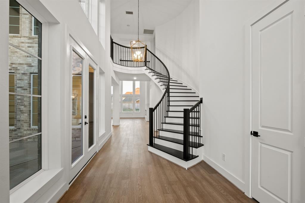 What Are the Different Types of Flooring? - The Dedicated House