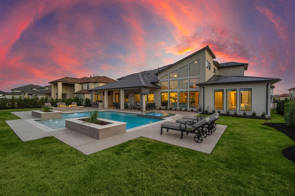 Transform Your Outdoor Oasis: Tips to Refine Your Garden - The ...