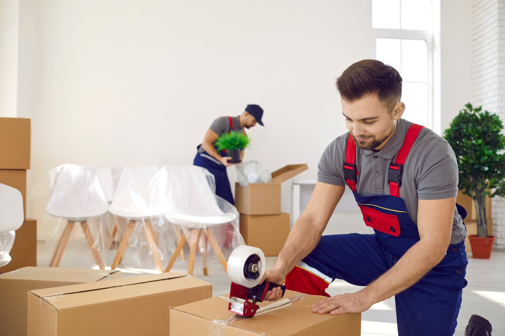 Staff Relocation: Tips for a Hassle-free Transition - The Dedicated House